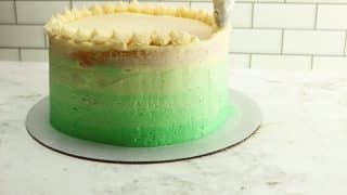 How to Make an Ombre Cake and Ombre Frosting - Easy Directions
