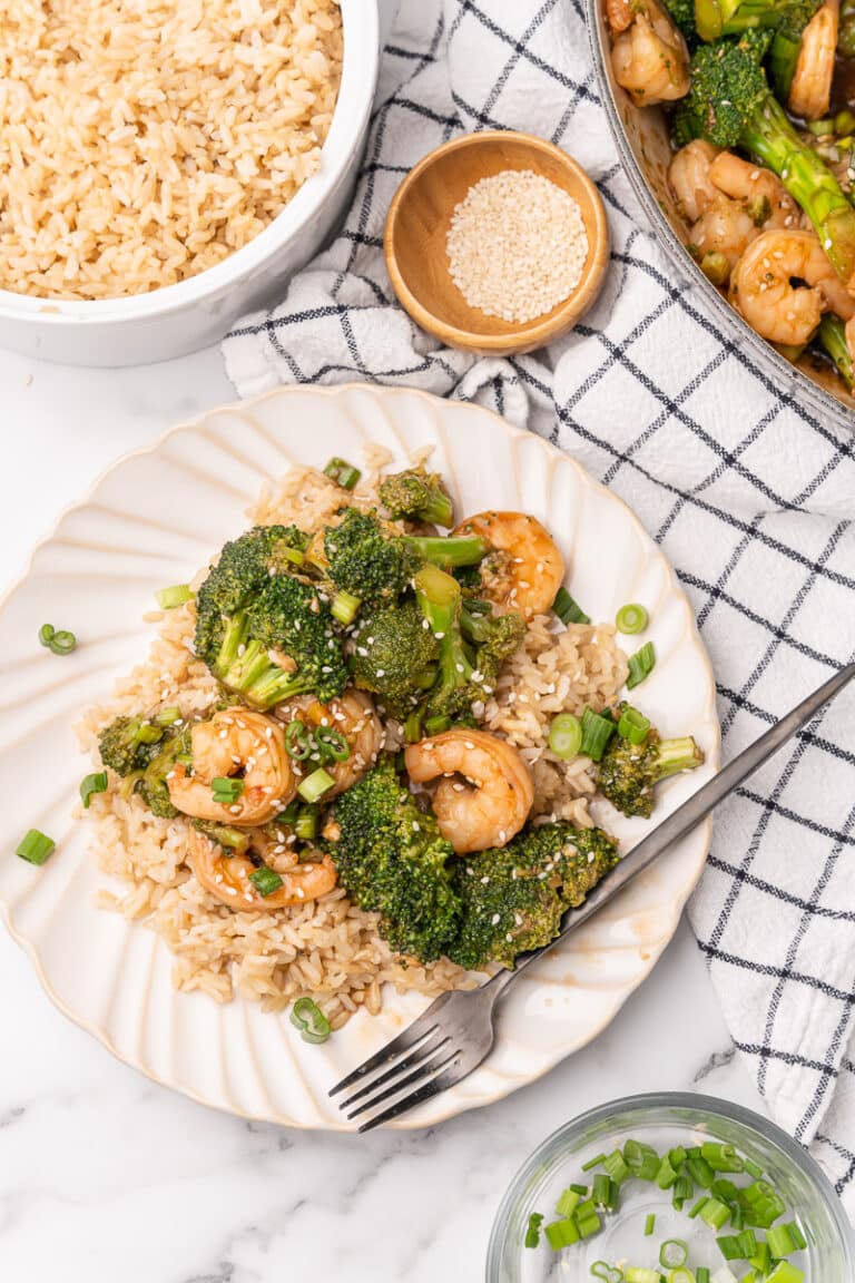Shrimp and Broccoli Stir Fry - All She Cooks